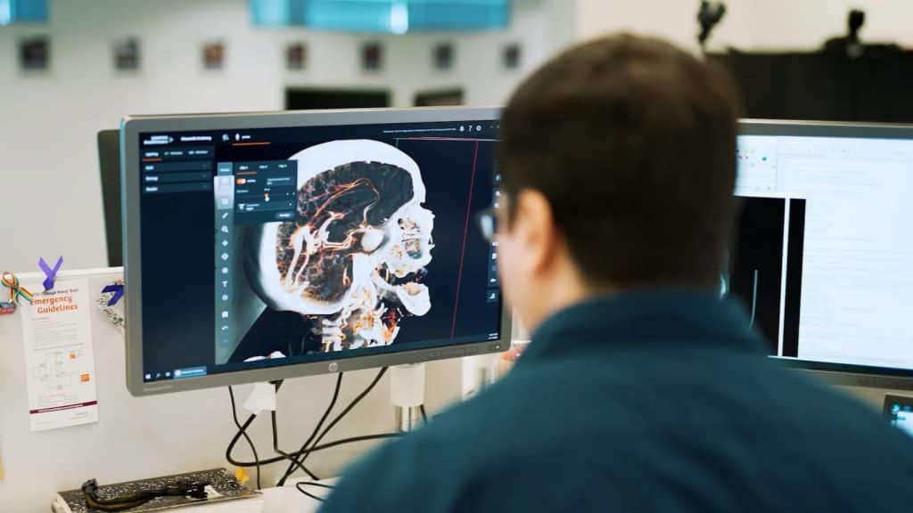 3D Modeling in Medicine: 6 Practical Ways to Use Interactive 3D Models